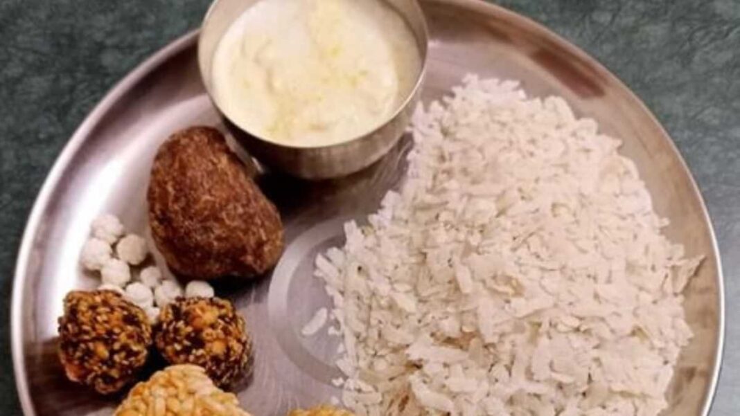 Makar Sankranti 2026 : Why Dahi-Chura Holds Special Place in Festive Meals